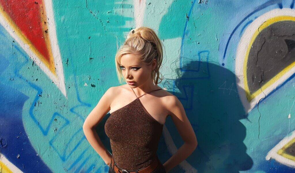 Misérable miracle - Zone Critique